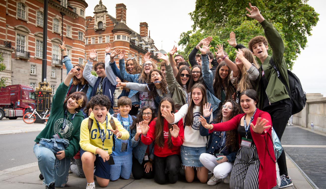 Bespoke English Groups Courses - Oxford International English Schools